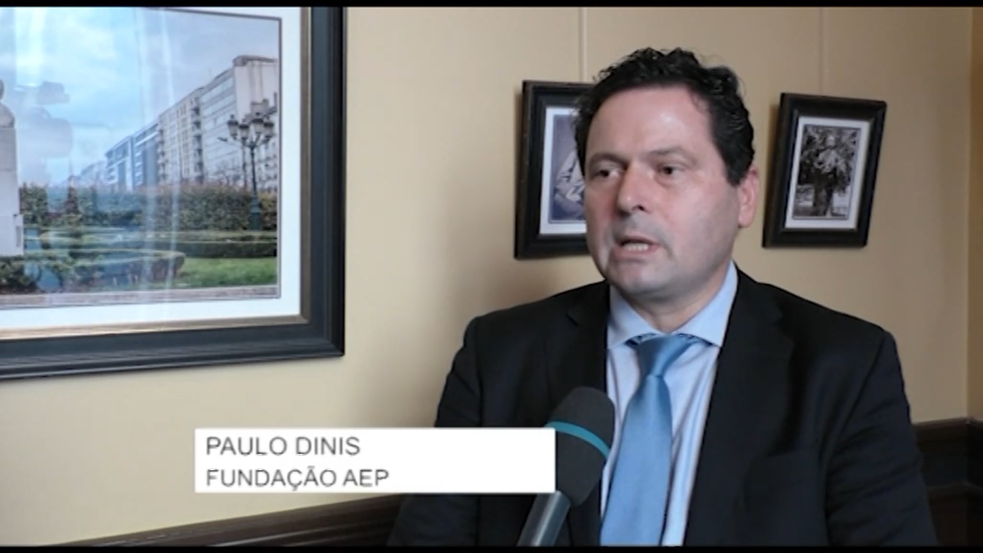 Rede Global da Diáspora visitou a França - RDP Internacional - RTP