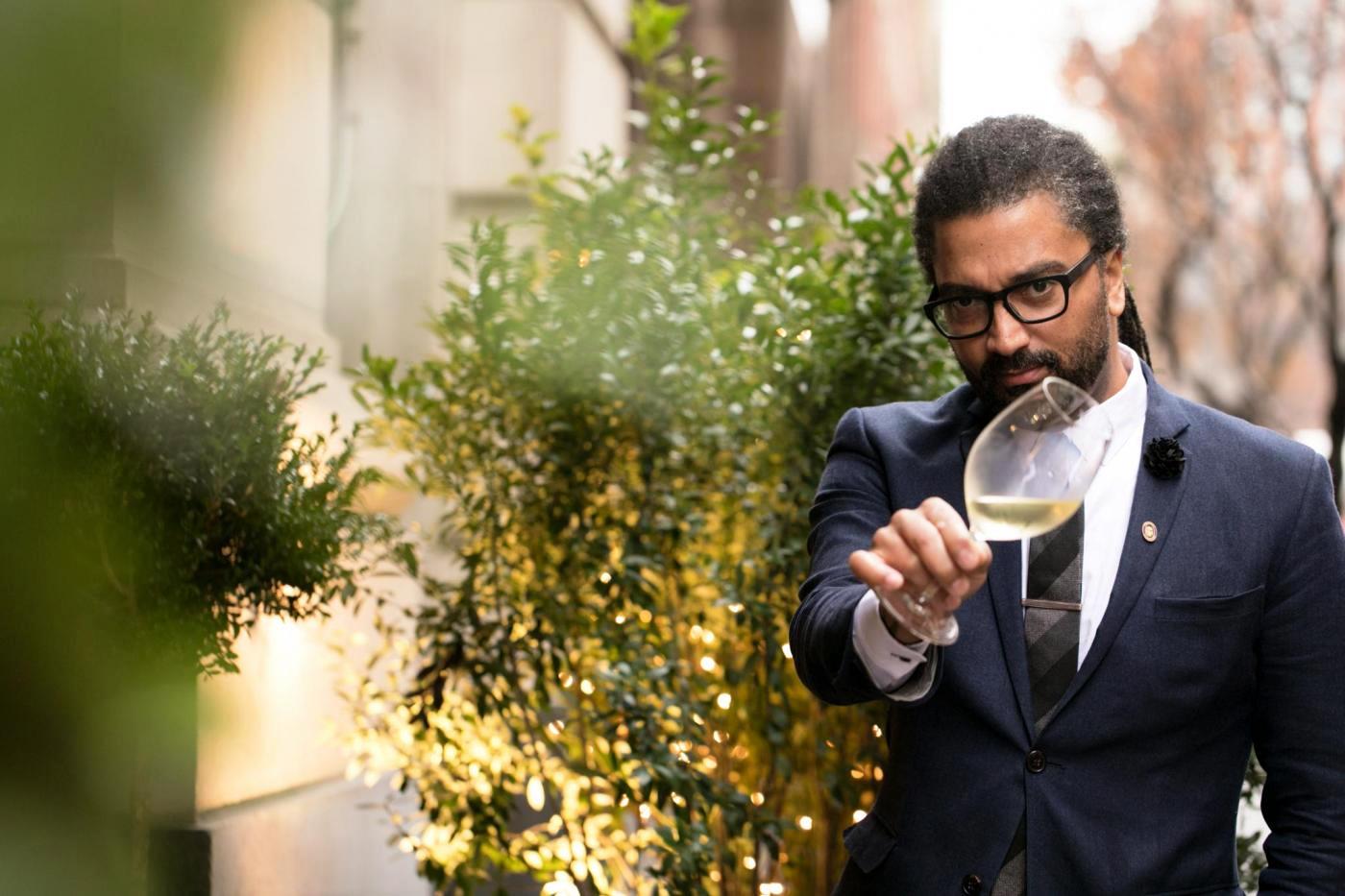 Bruno Almeida, sommelier em Nova Iorque - RDP Internacional - RTP