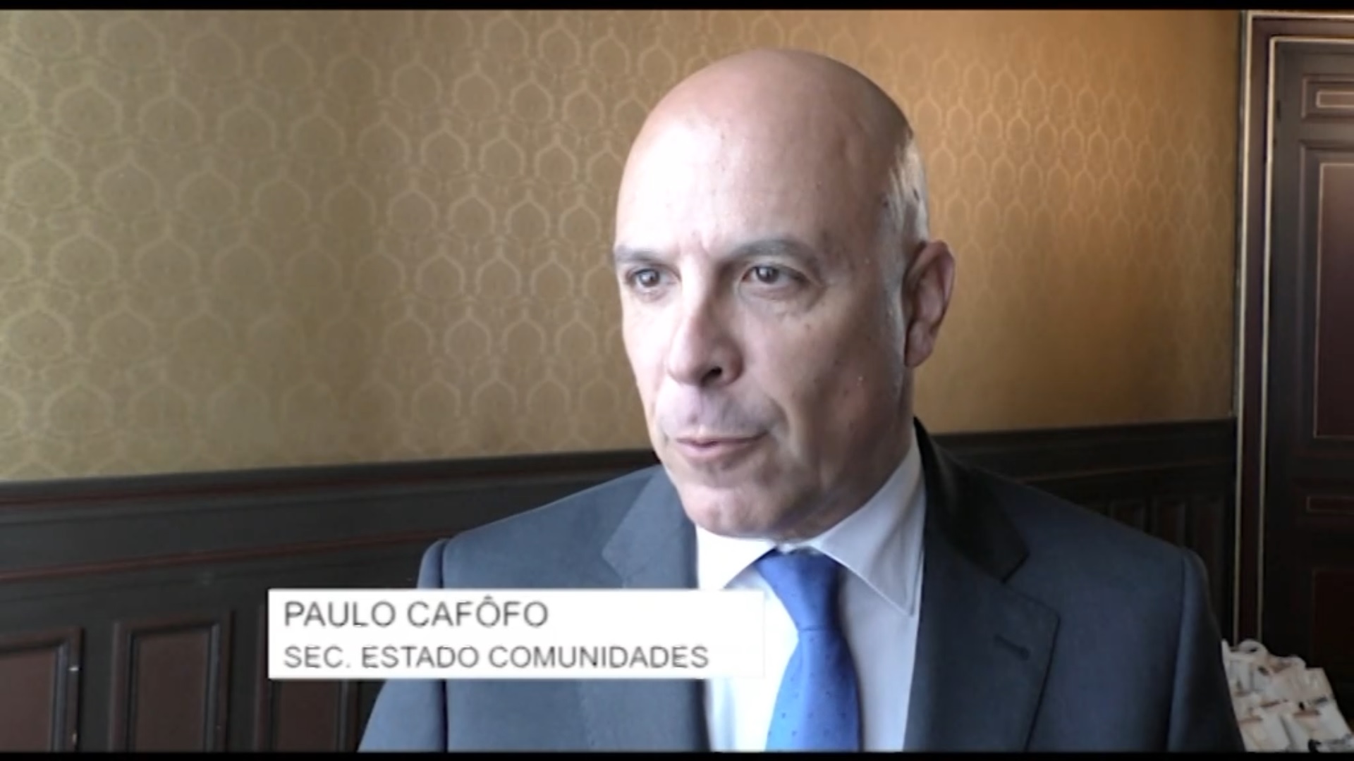 Visita de Paulo Cafôfo a França - RDP Internacional - RTP