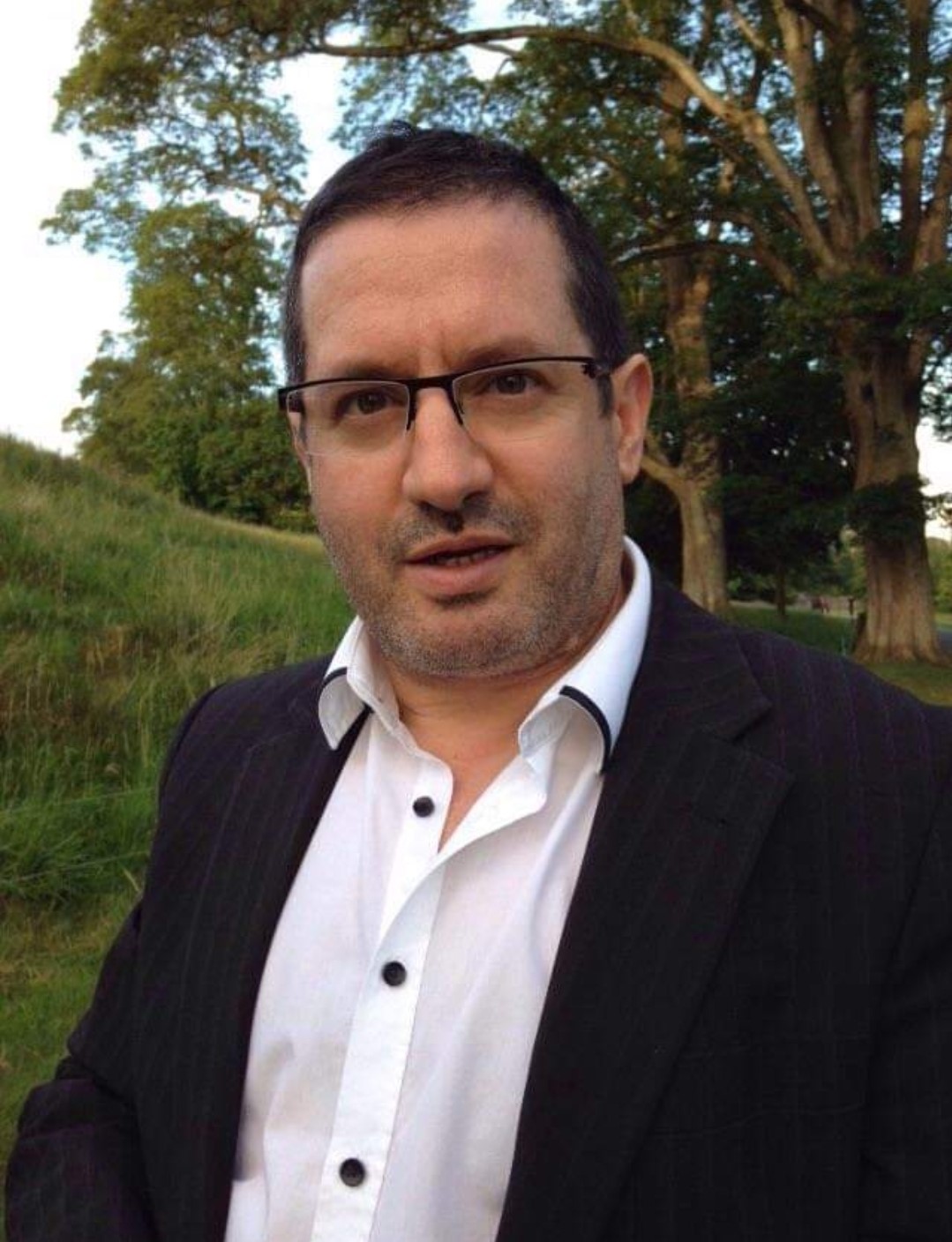 Daniel Costa, a Tropicana no Reino Unido - RDP Internacional - RTP