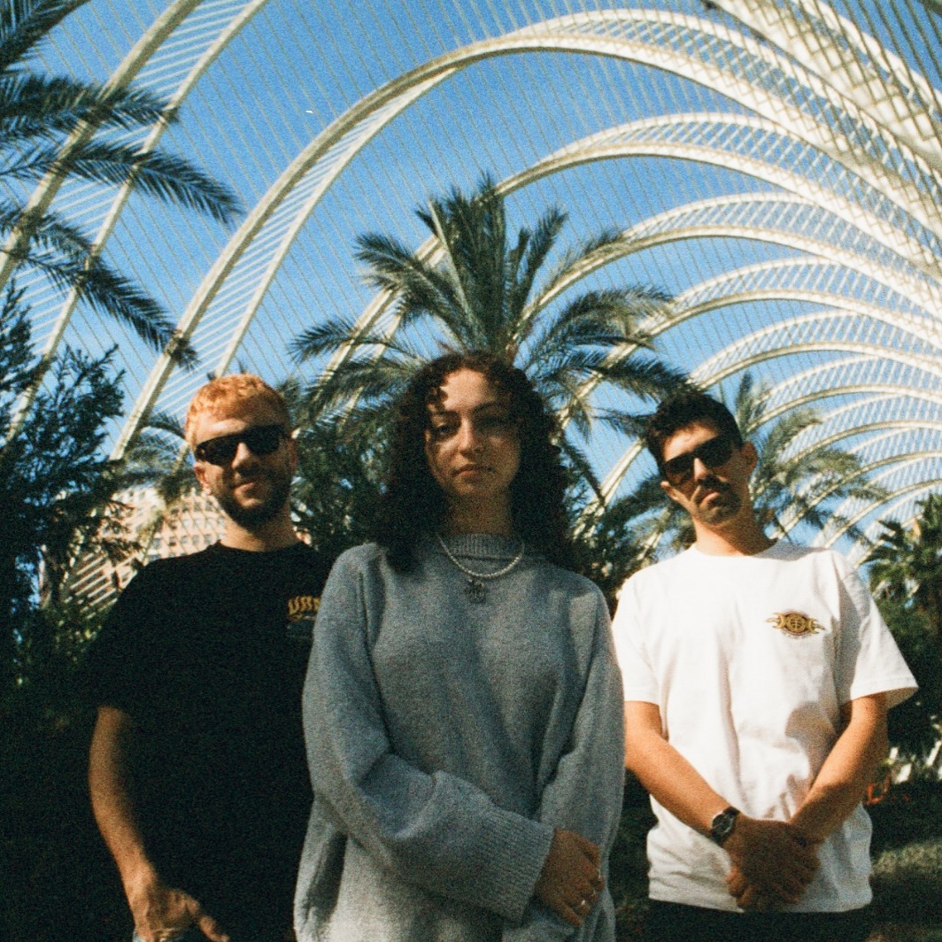 Two-Time Winners feat. Avery Raquel, "The Days Of You And Me" - RDP ...